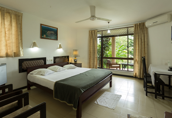 Facilities – Oruthota Chalets